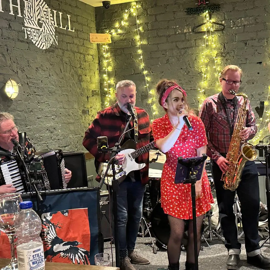 Queen K and The Kings of Musette - Live @ Billy's | Billy Bootleggers ...