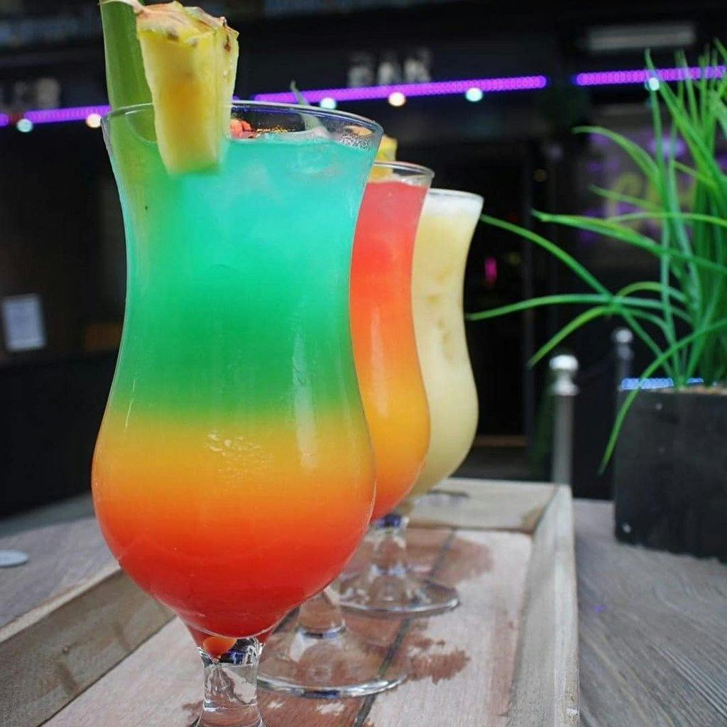 Level Up Your Night: 90-Minute Unlimited Cocktail Experience! | Coco's ...