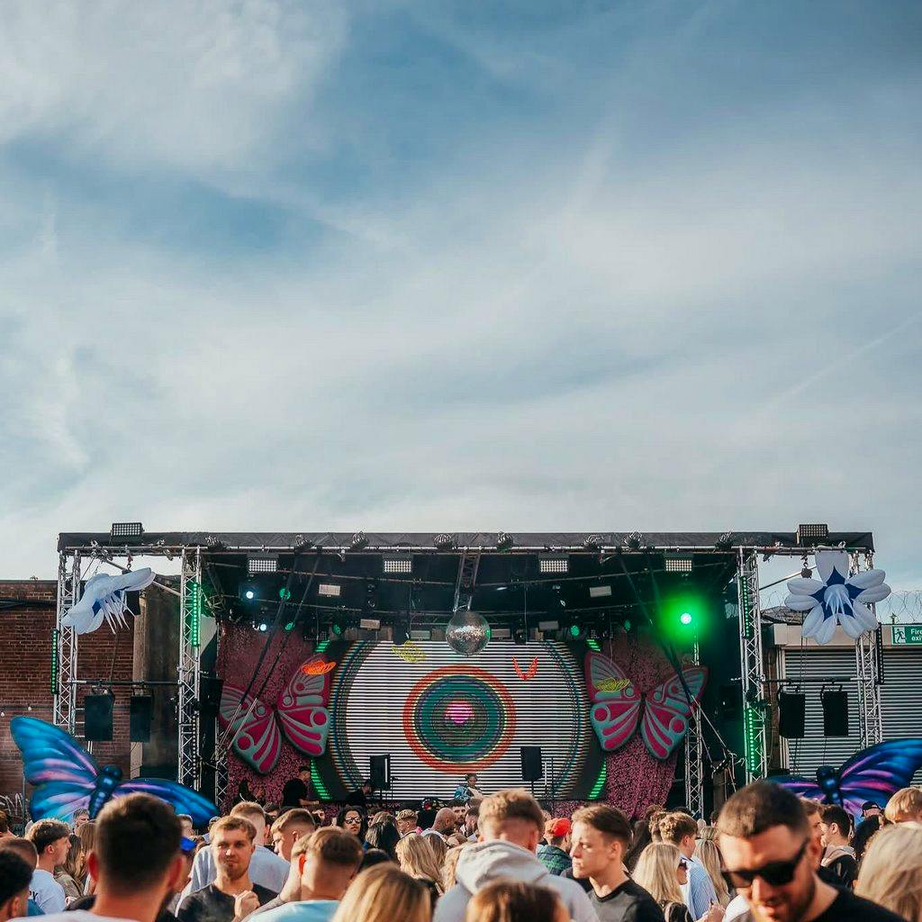 Summer Outdoor 80s Festival - Saturday 16th Aug - Luna Springs | Luna ...