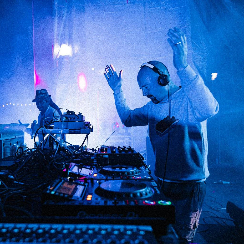 Tickets: Mr. Scruff + MC Kwasi - 25 years of Keep It Unreal | Band On ...