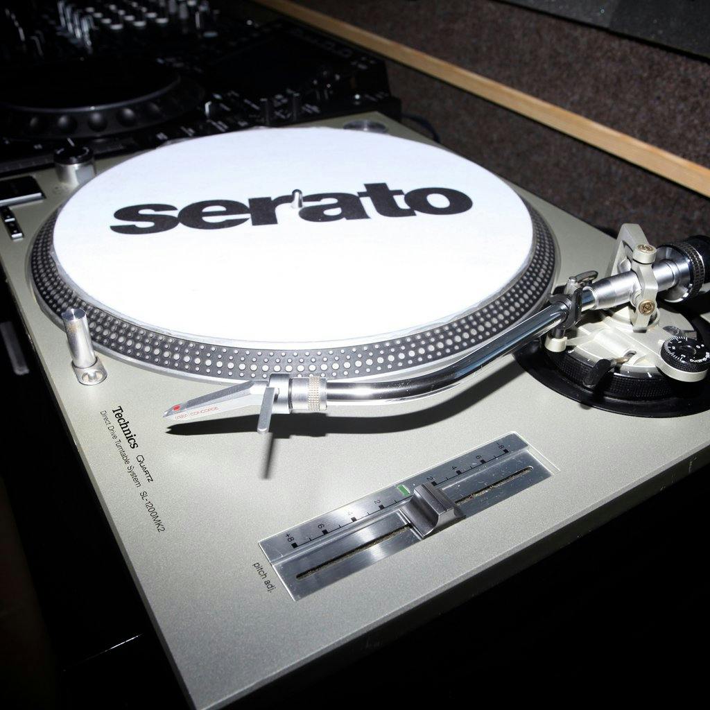 On The Rise DJ Workshop for over 40's at Westend DJ (Vinyl) | Westend ...