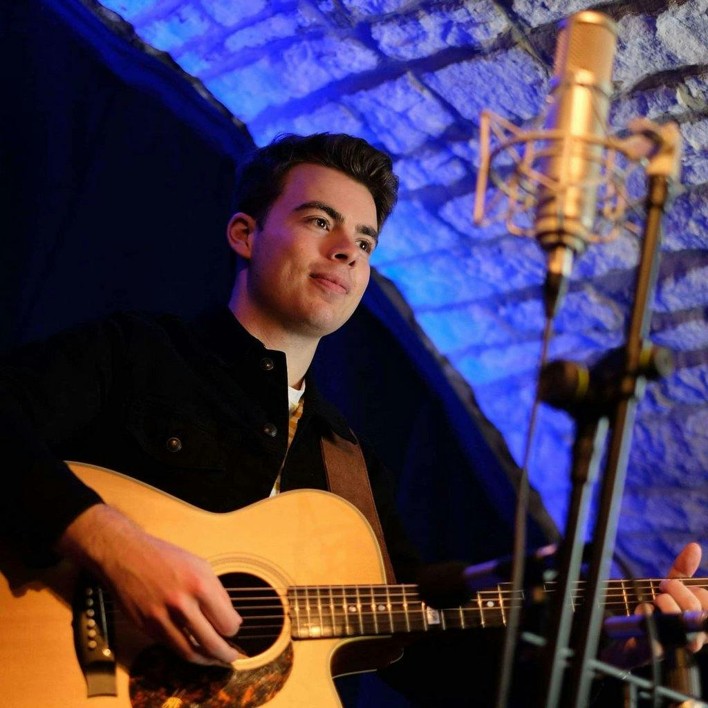 The Stuart Turner Trio - Live @ Billy's | Billy Bootleggers Newcastle ...