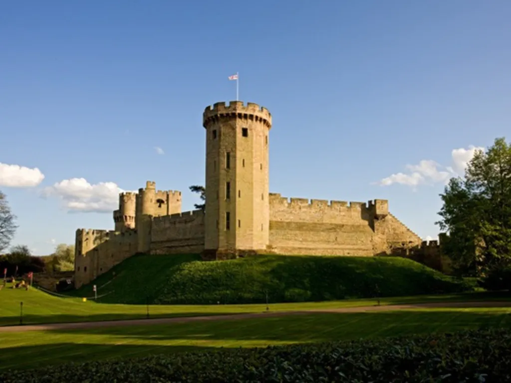 Tickets: Warwick Castle & Sea Life Birmingham-&-cadbury-world | Warwick ...