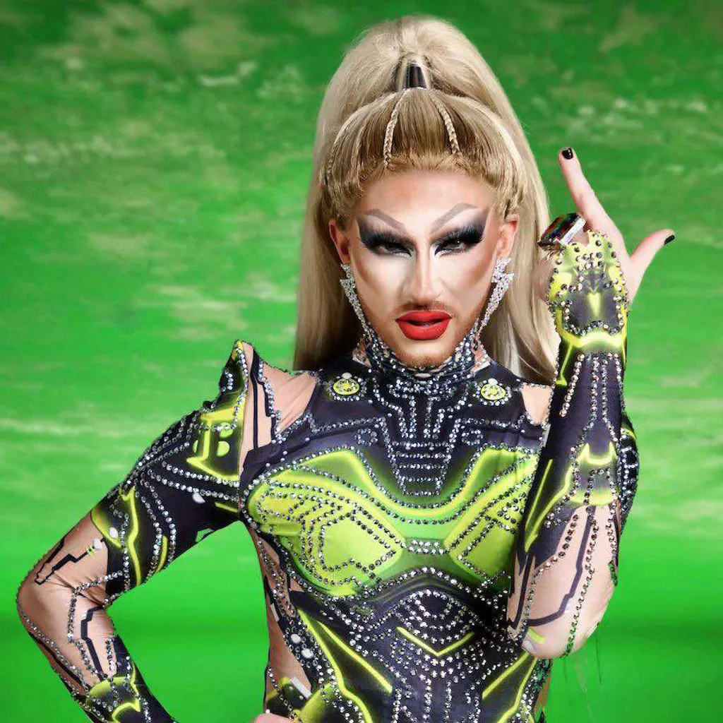 Ken Lambert DRAG ARTIST - Live Performance | The Bulldog Pub Leamington ...