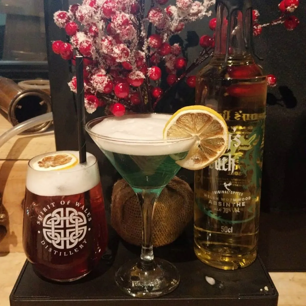 A Very Welsh Christmas Cocktail Masterclass in Newport | Spirit Of ...