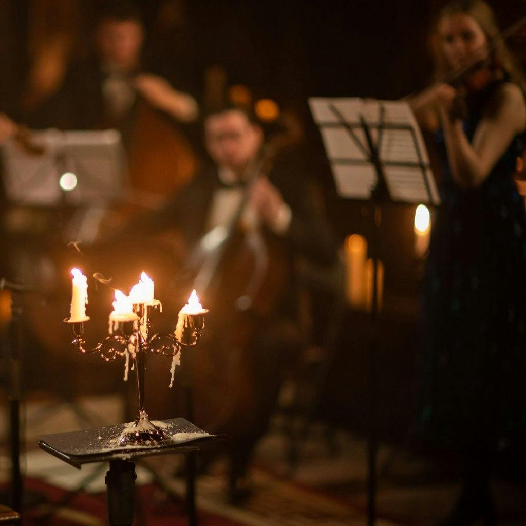 Mozart Horn and Flute Concertos by Candlelight (8pm) | St Mary Le ...