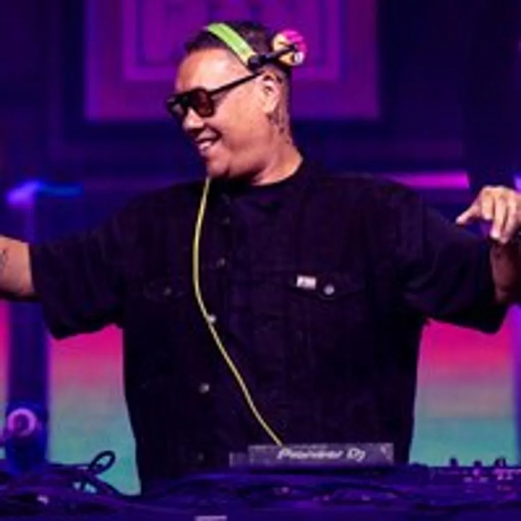 Tickets: Gok Wan At The Carriage Shed - Chester | Carriage Shed Chester ...