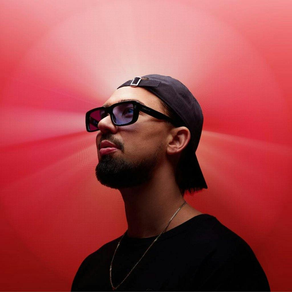 Sonny Fodera at Silverworks Island - Entry Via Custom House Only ...