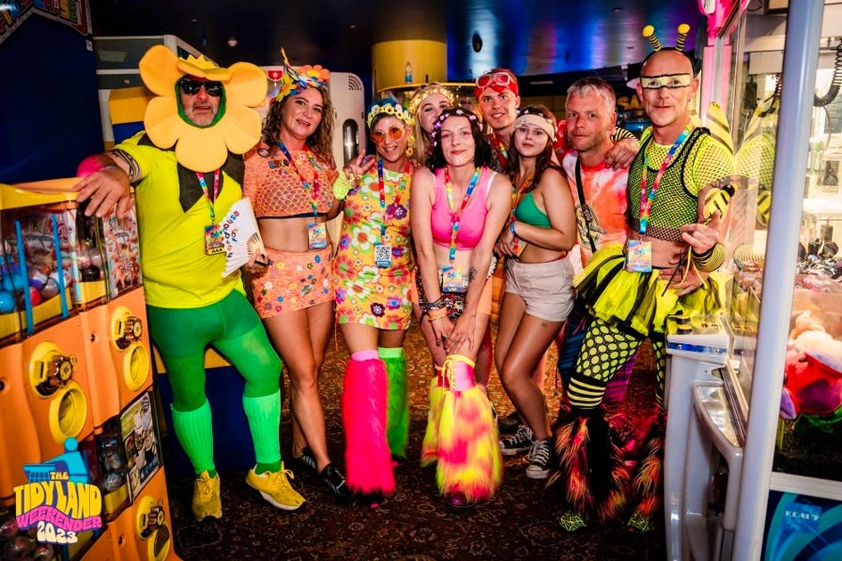 Tidy 30 Weekender festival 2025 | Tickets & Line Up | Skiddle