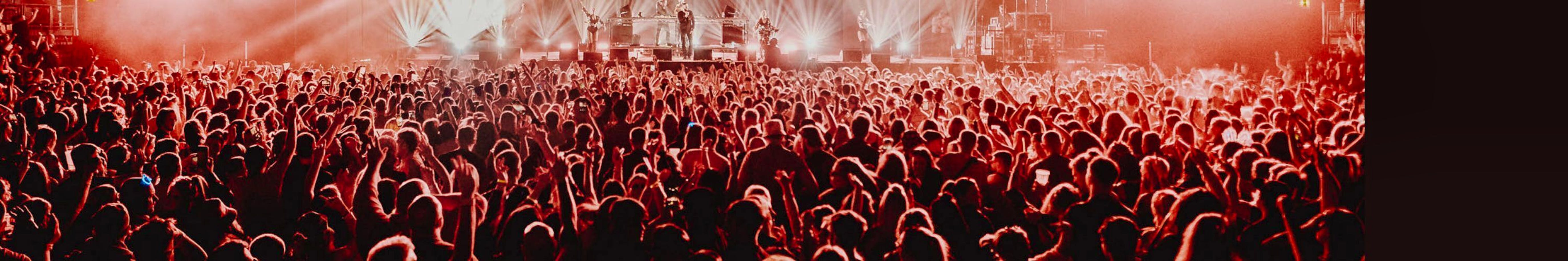 Clubland Live On The Beach! 2026 | Tickets & Line Up | Skiddle